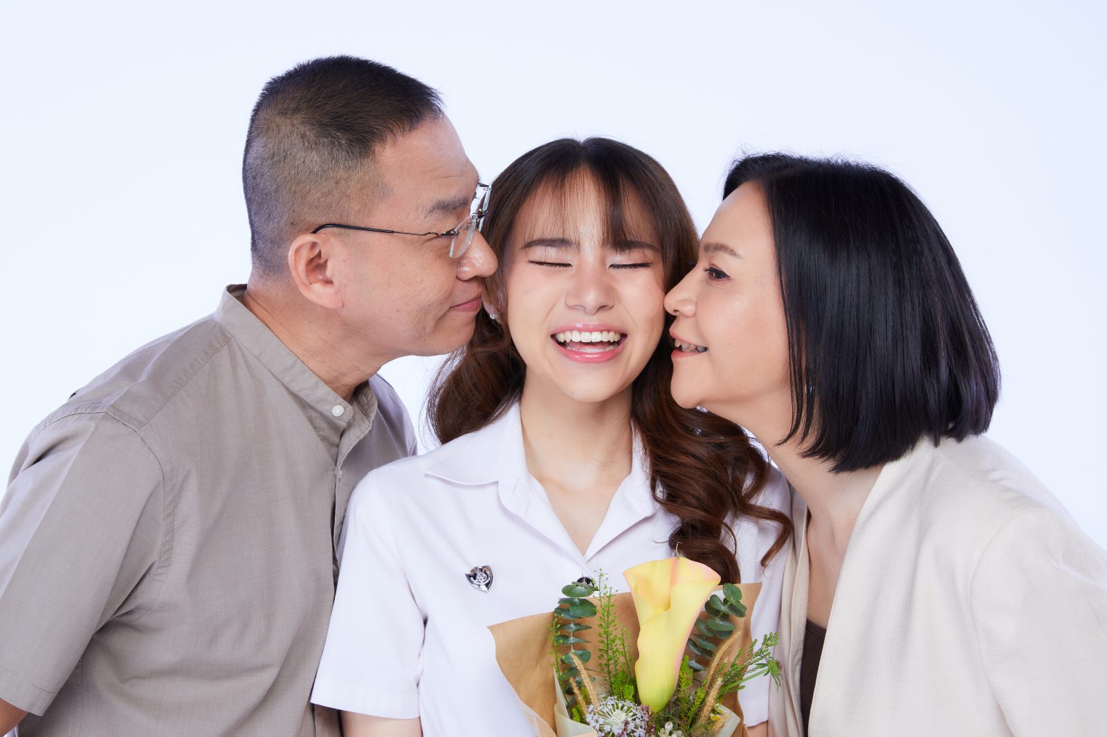 โปรโมชั่น ถ่ายภาพครอบครัว มีนาคม 2566 - superpibphoto