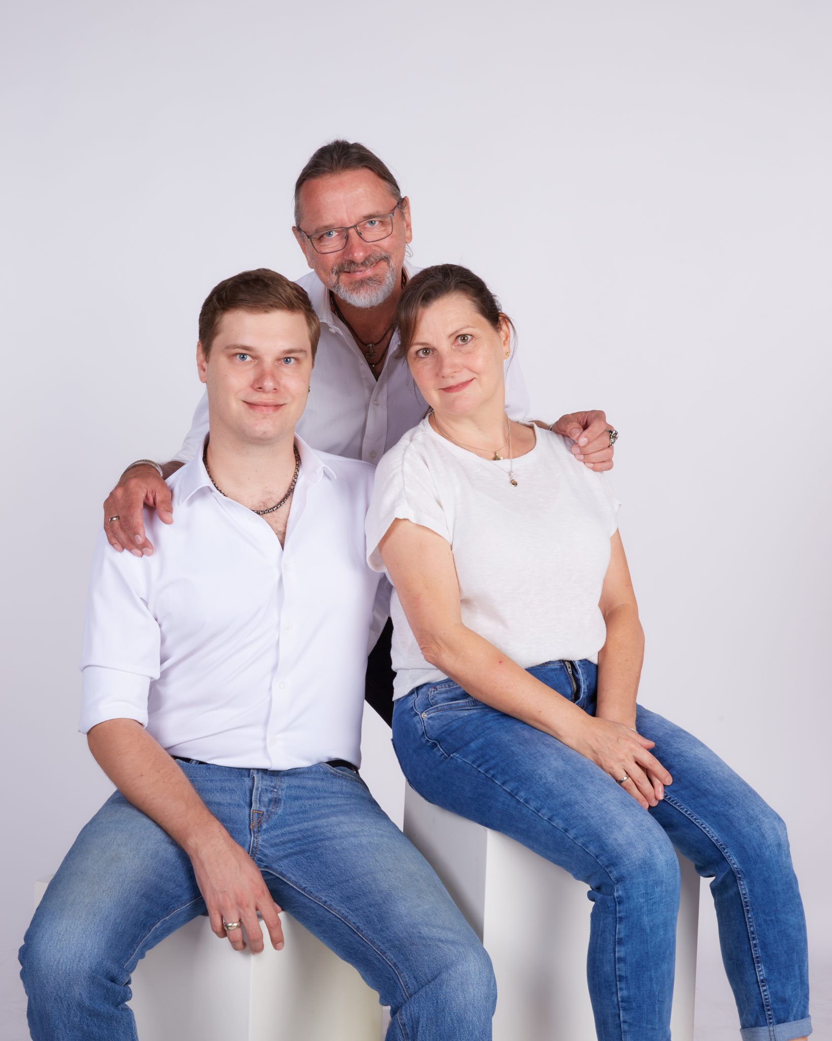 โปรโมชั่น ถ่ายภาพครอบครัว มีนาคม 2566 - superpibphoto